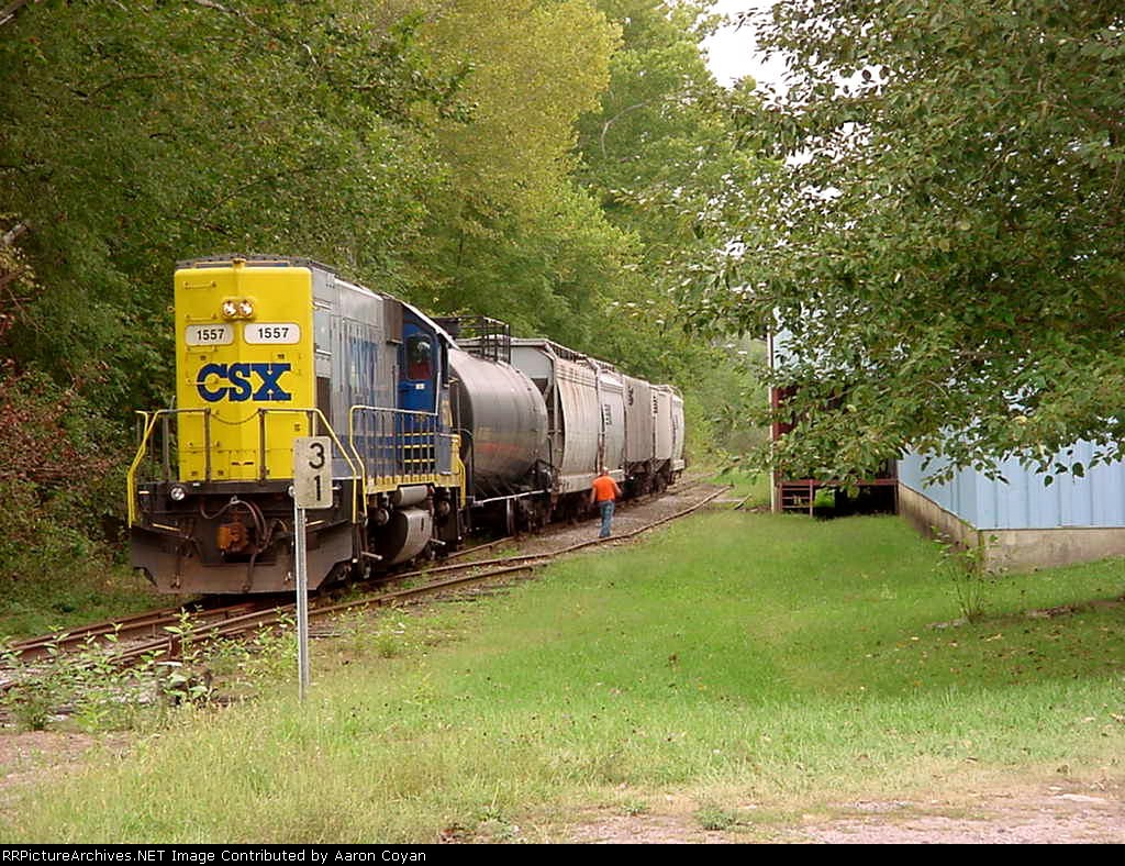 Preparing to set out five hoppers at Nock and Sons at the south end of the line